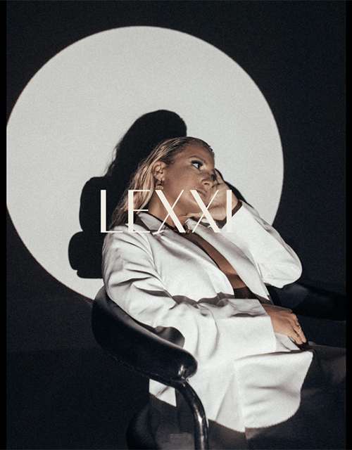 Official Lexxi Saal - About